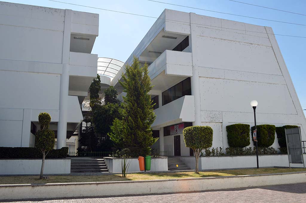 Instalaciones | FCFM-BUAP