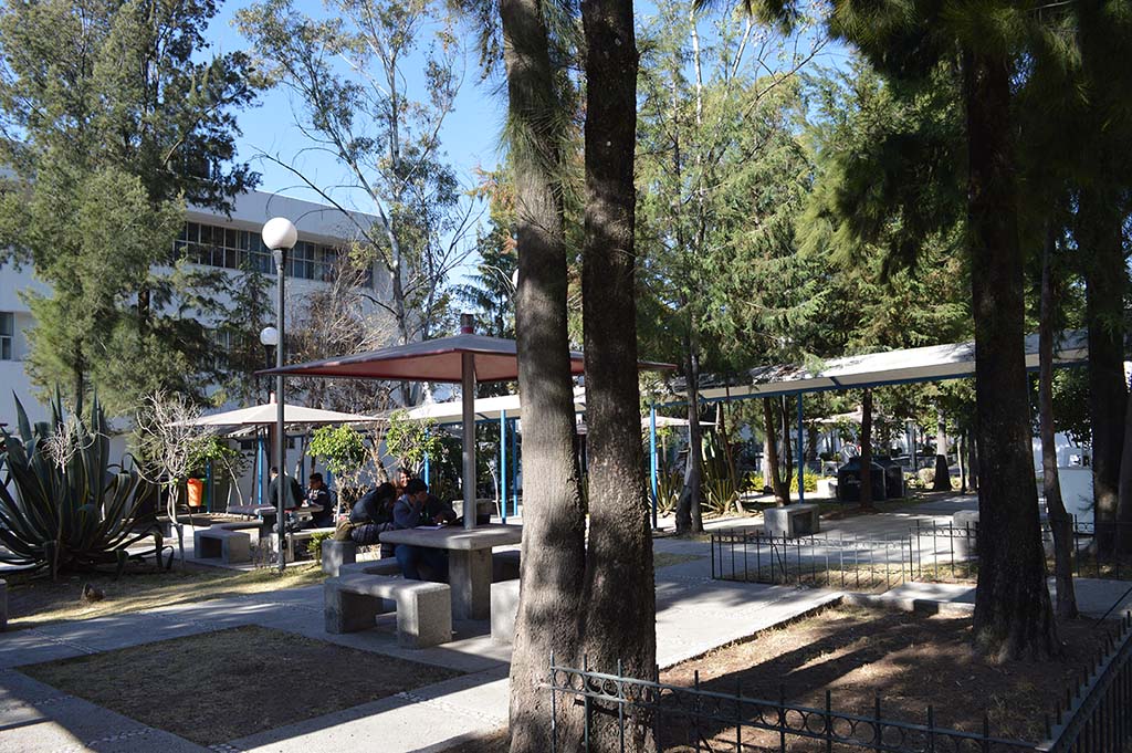 Instalaciones | FCFM-BUAP